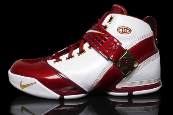 Nike Zoom Lebron V - Christ The King - CTK - Home - SneakerNews.com
