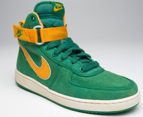 Nike Vandal VNTG (Vintage) - SneakerNews.com