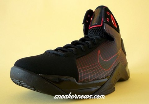 Nike Hyperdunk - Black - Red - SneakerNews.com