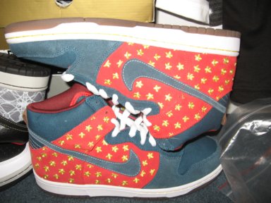 Nike Dunk Hi Premium SB - Quagmire - SneakerNews.com