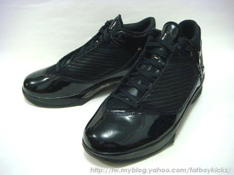 Air Jordan 2009 - Black - Gold - New Pictures - SneakerNews.com