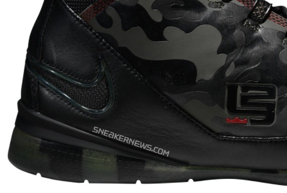 Nike Zoom Soldier II - Camo Edition @ Nikestore - SneakerNews.com