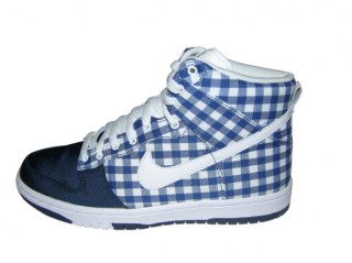 Nike Womens Skinny Dunk High - Checkered Tablecloth - SneakerNews.com