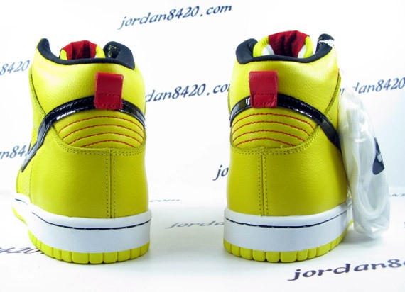 Nike SB Dunk High Premium - Yellow - Black - White - SneakerNews.com