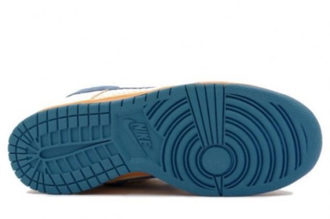 Nike Dunk Low Pro SB - Cascade Blue Hemp - Jersey Gold - SneakerNews.com