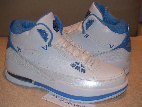 Air Jordan Team 2.5 - UNC Player Exclusive - SneakerNews.com
