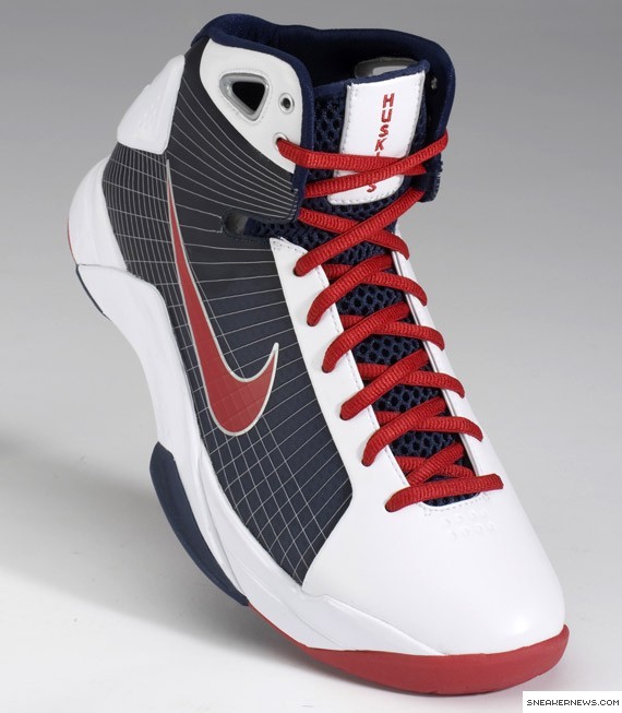 Nike Hyperdunk iD - March Madness - NCAA Team Exclusives - SneakerNews.com