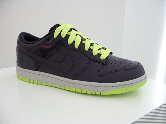 Nike Dunk Low - Black - Neon Yellow - White - Fall '09 - SneakerNews.com