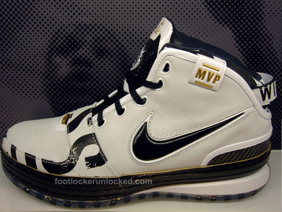 Nike Zoom LeBron VI MVP @ House of Hoops - SneakerNews.com