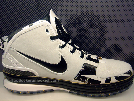 Nike Zoom LeBron VI MVP @ House of Hoops - SneakerNews.com