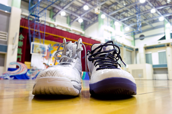 Nike Hyperize - White - Metallic Silver - SneakerNews.com