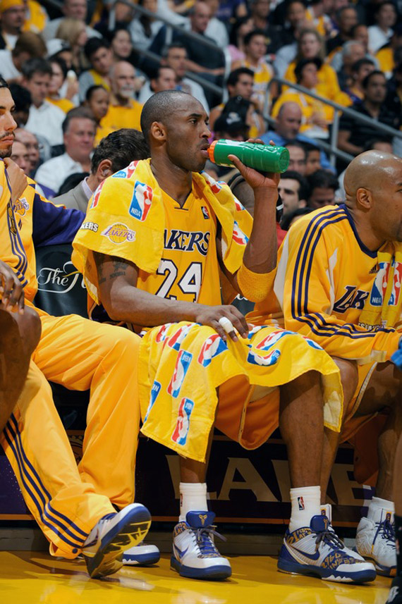 Nike Zoom Kobe IV - NBA Finals 61 Points Editions - Coming to House of ...