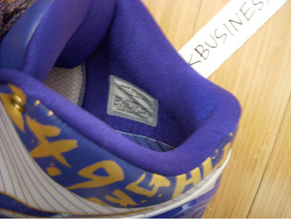 Nike Zoom Kobe IV - 61 Points Edition - NBA Finals - Game Worn by Kobe ...