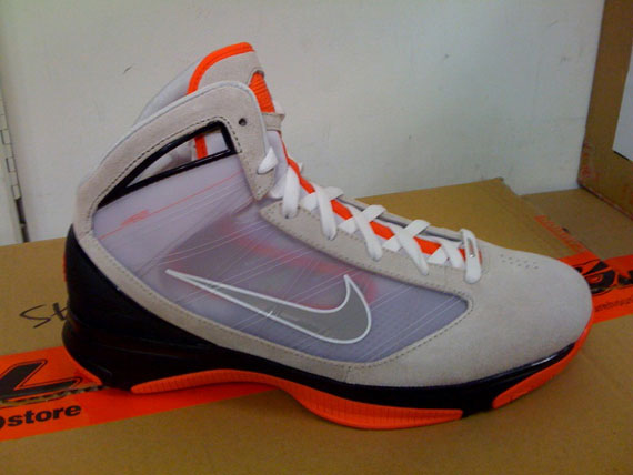 Nike Hyperize - Decades Pack - New Images - SneakerNews.com