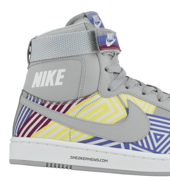 Nike Dynasty High - Fall 2009 Releases - SneakerNews.com