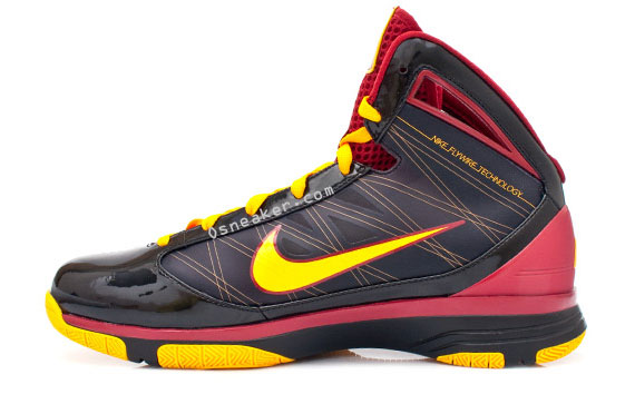 Nike Hyperize Supreme - Team PE's - UConn + USC - SneakerNews.com