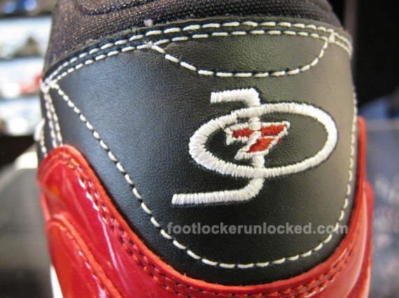 Nike Blue Chip II - Jermaine O'Neal PE @ HOH - SneakerNews.com