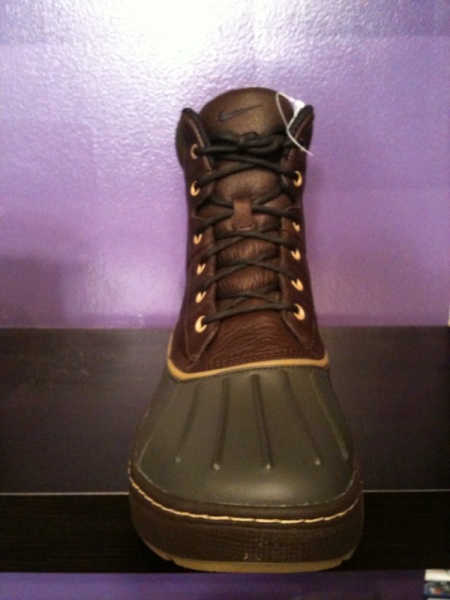 Nike ACG Woodside Boots - Available - SneakerNews.com