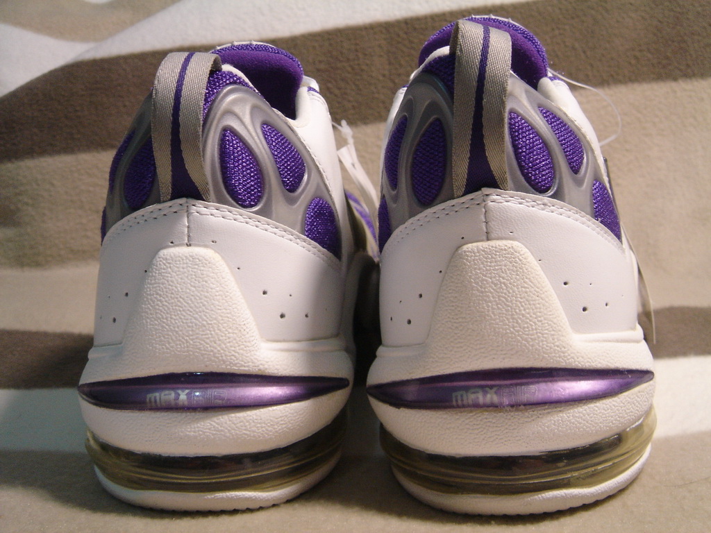 Nike Air Flight Max II - Penny Hardaway PE Sample - SneakerNews.com