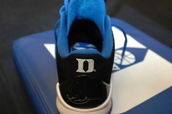 Nike Zoom Kobe V (5) - Duke Blue Devils PE - New Images - SneakerNews.com