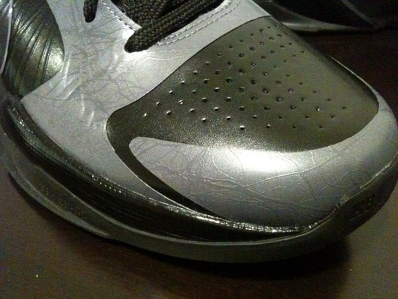 Nike Zoom Kobe V (5) - 'Blackout' - First Look - SneakerNews.com