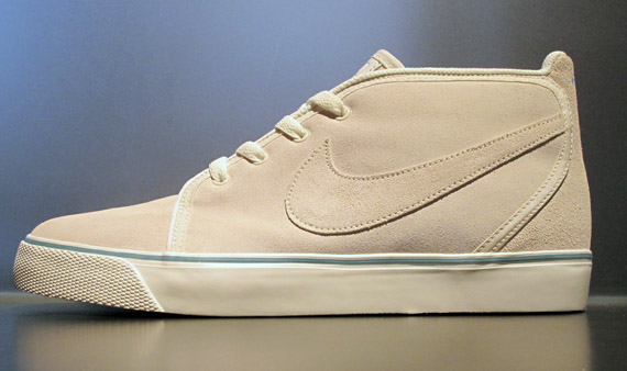 Nike Zoom Toki Mid - 3 New Colorways @ 21 Mercer - SneakerNews.com