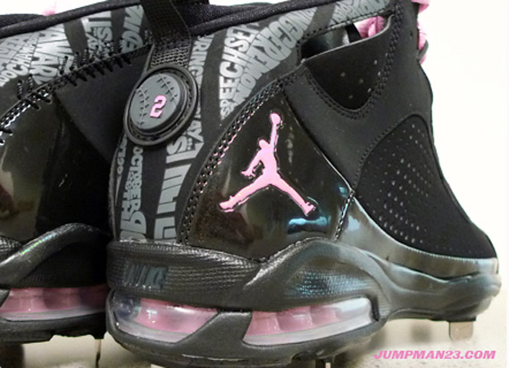 Air Jordan Jeter Throwback Cleats - Mother's Day PE - SneakerNews.com