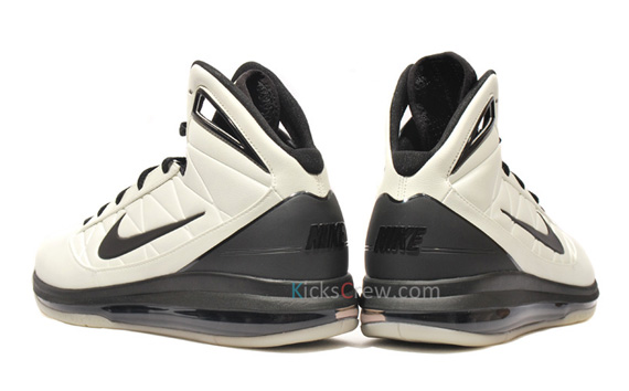 Nike Air Max Hyperize NFW - Glow In The Dark - SneakerNews.com