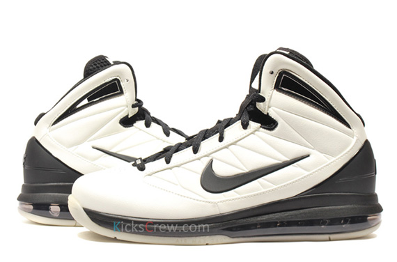 Nike Air Max Hyperize NFW - Glow In The Dark - SneakerNews.com