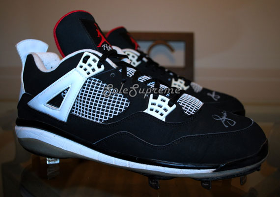 Air Jordan IV (4) Cleats - Andruw Jones Atlanta Braves PE - SneakerNews.com