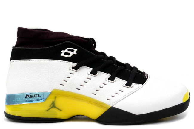 Michael Jordan Misses Dunk at 2002 All-Star Game - SneakerNews.com