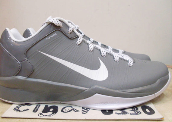 Nike Hyperdunk 2010 Low - Cool Grey - White | Sample - SneakerNews.com