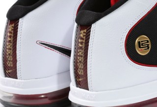 Nike Zoom Soldier IV - White - Sport Red - Black - Metallic Gold | New ...