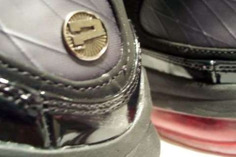 Nike Air Max LeBron VII (7) - Black - Red - Wear-Test Sample ...