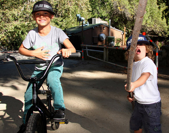 UNDFTD x Vans Hernan Era LX - New images - SneakerNews.com