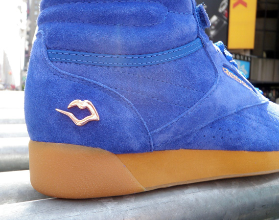 Married To The Mob x Reebok Freestyle Dubble Bubble - SneakerNews.com