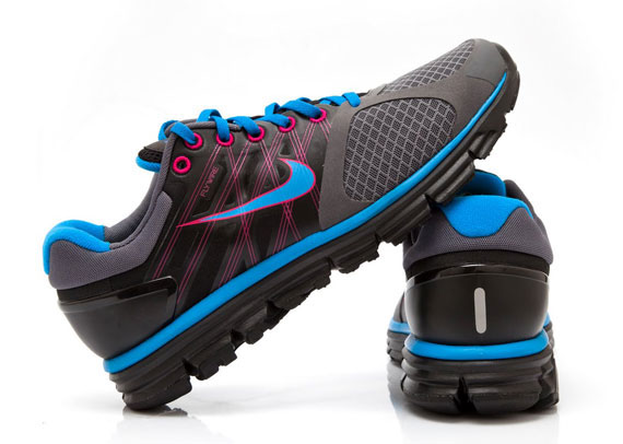 WEST NYC x Nike Running - Friends & Family - SneakerNews.com