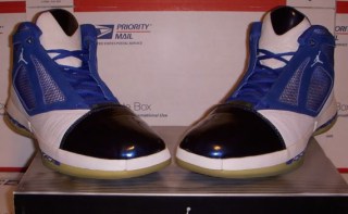 Air Jordan XVI (16) – Michael Finley Mavericks PE - SneakerNews.com