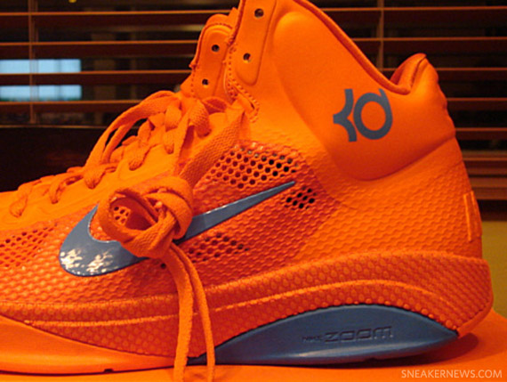 Nike Zoom Hyperfuse ‘Creamsicle’ – Kevin Durant PE - SneakerNews.com