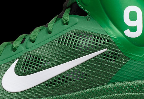 Nike Zoom Hyperfuse – Rajon Rondo PE | Available @ HoH - SneakerNews.com