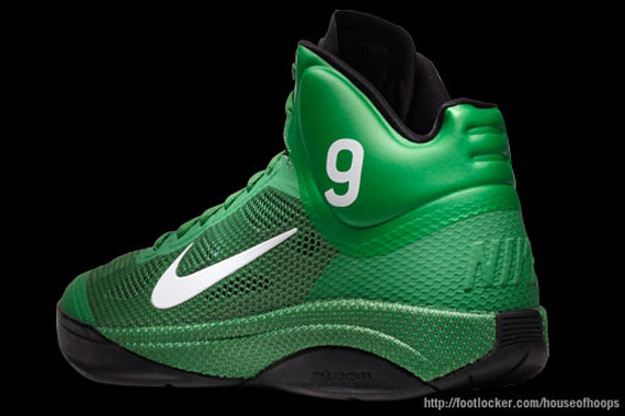 Nike Zoom Hyperfuse – Rajon Rondo PE | Available @ HoH - SneakerNews.com