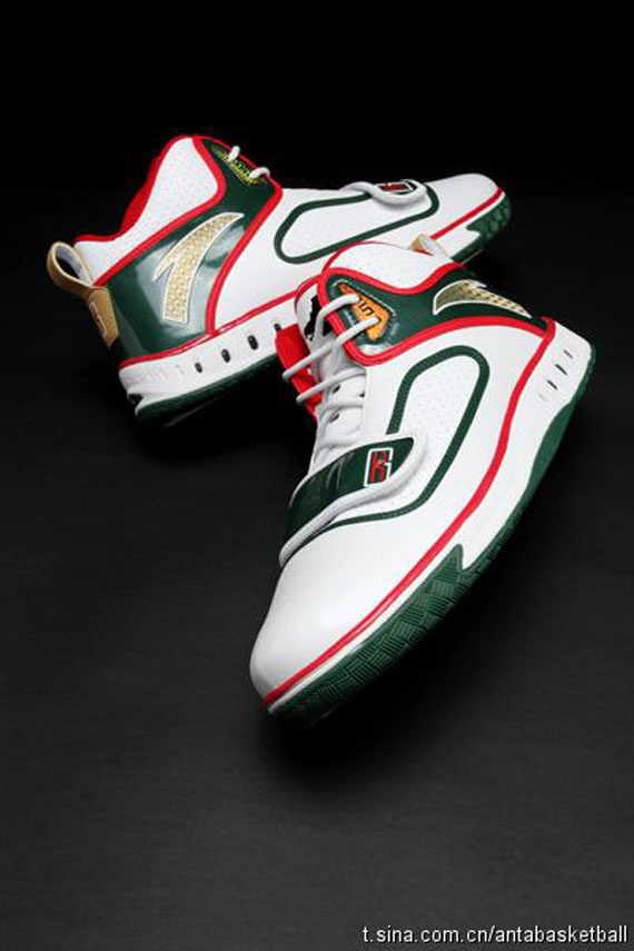Anta KG-1 - 'Christmas' - SneakerNews.com