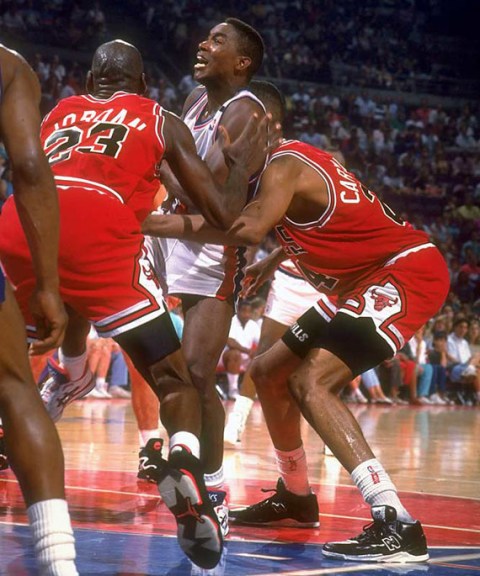 Michael Jordan Switches Hands in Mid-Air - SneakerNews.com
