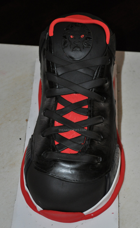 Nike LeBron 8 Sneaker Cake - SneakerNews.com