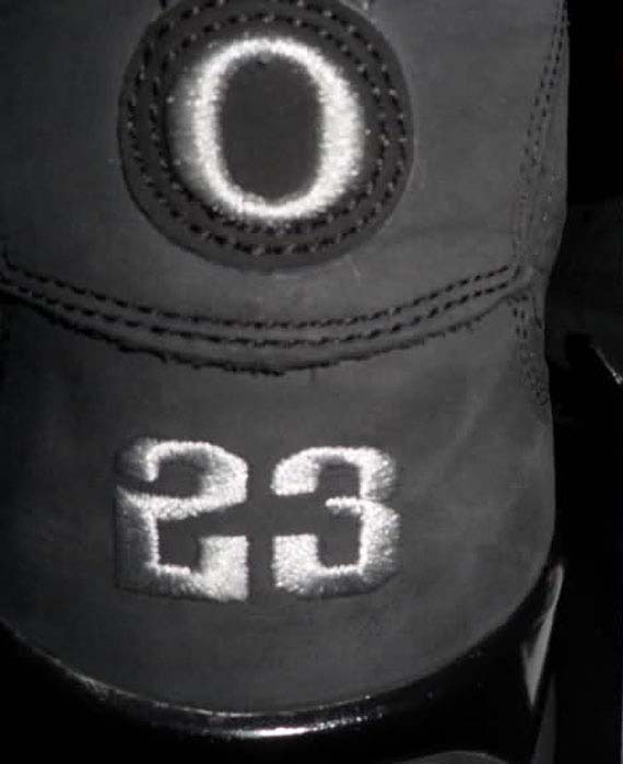 Air Jordan IX - Oregon Ducks PE | New Images - SneakerNews.com