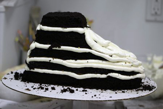 Air Jordan XI 'Concord' Sneaker Cake - Step-by-Step Process ...