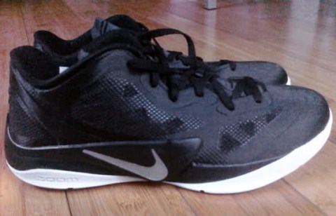 Nike Zoom Hyperfuse 2011 Low – Black – White | Sample - SneakerNews.com