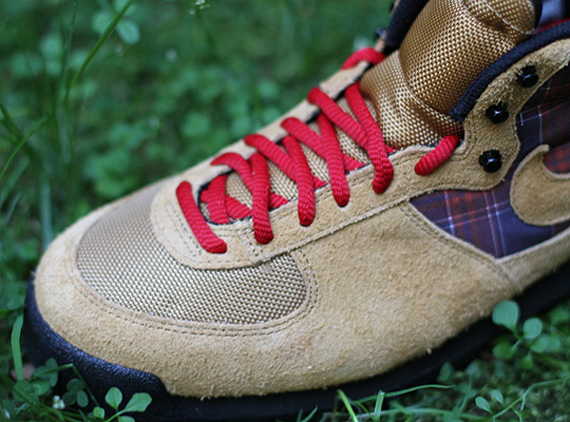 Nike Air Approach Mid 2.4 - New Images - SneakerNews.com