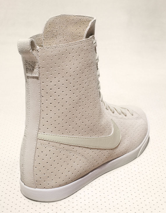 Nike WMNS Racquette 3/4 Premium - SneakerNews.com