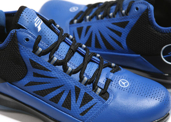 Jordan CP3.IV - Varsity Royal - Black - SneakerNews.com